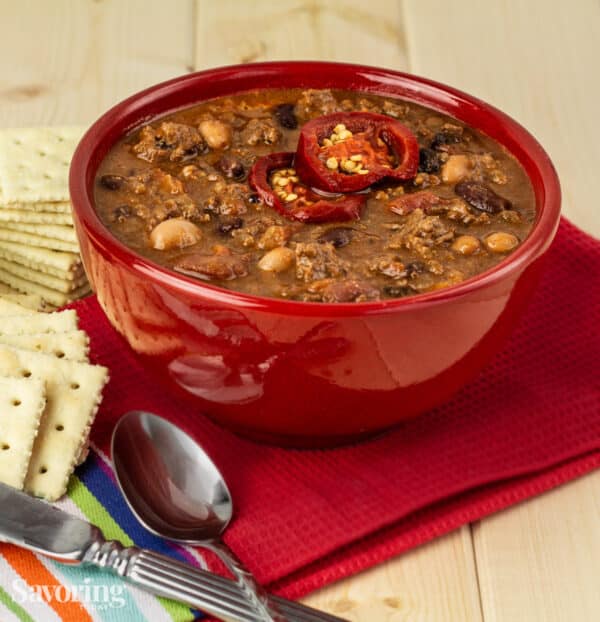 Hearty Beef and Bean Chili Recipe (Thick, Meaty, Prize-Winning)