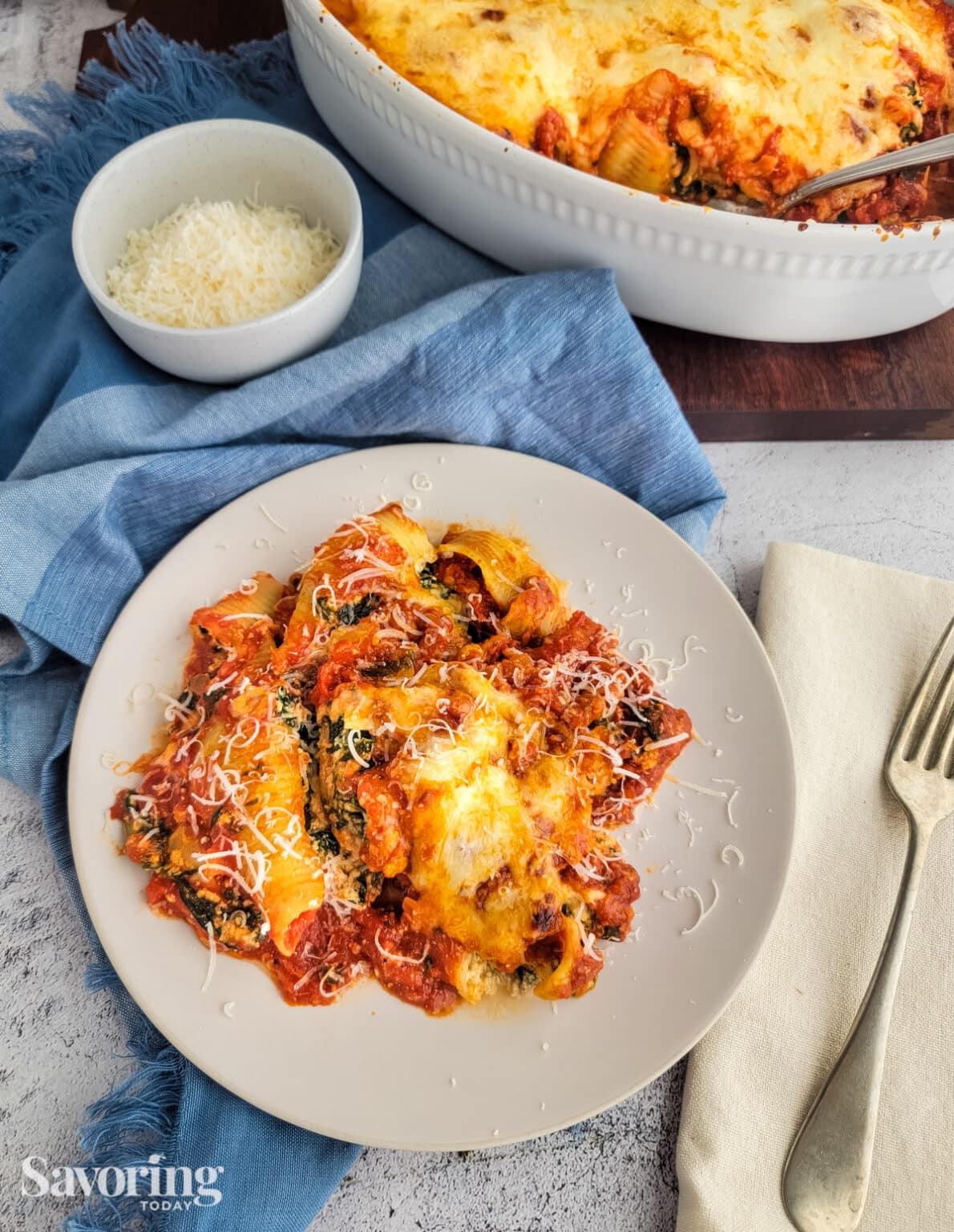 Cheese & Spinach Stuffed Jumbo Pasta Shells (Easy Method!)